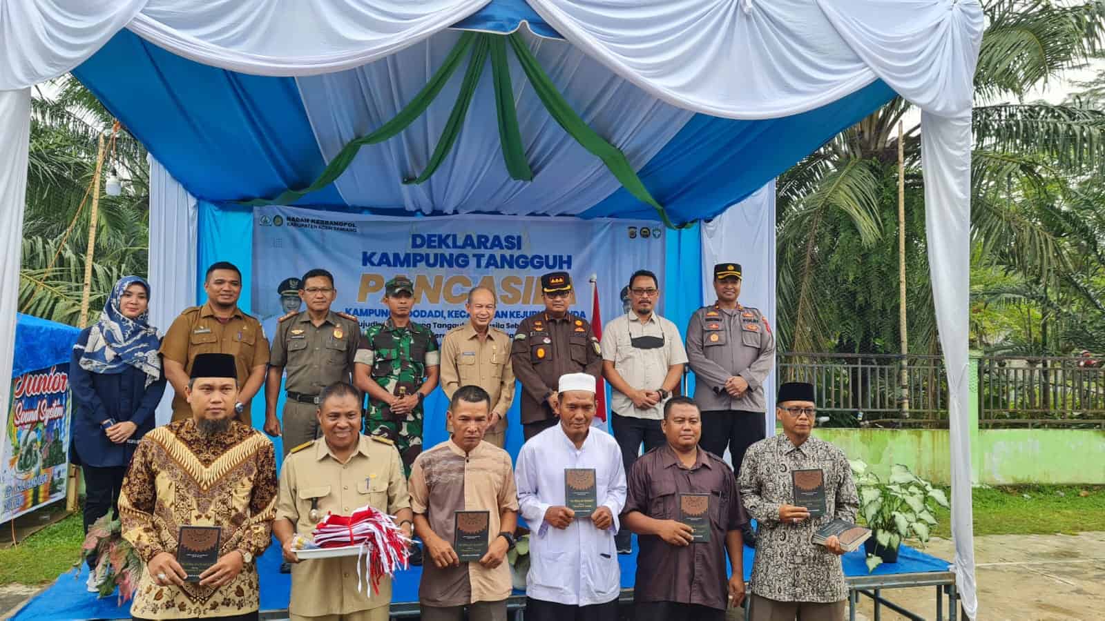 Densus 88 Deklarasi Kampung Tangguh Pancasila di Aceh Tamiang - Nukilan Densus 88 Deklarasi Kampung Tangguh Pancasila di Aceh Tamiang - Nukilan