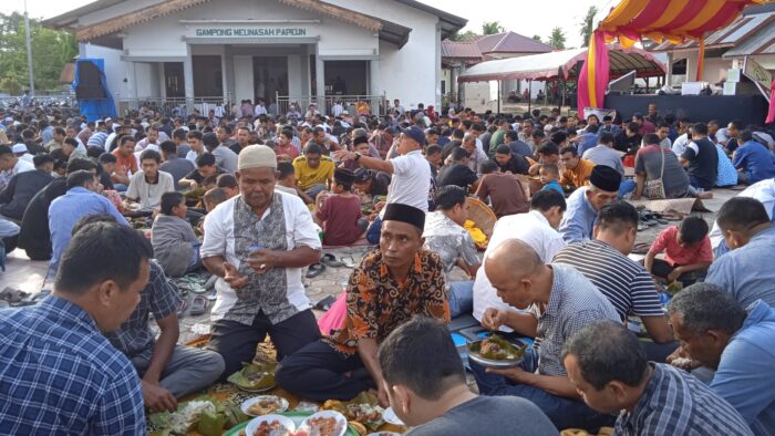 Warga Meunasah Papeun Aceh Besar Rayakan Maulid Nabi Muhammad SAW - Nukilan