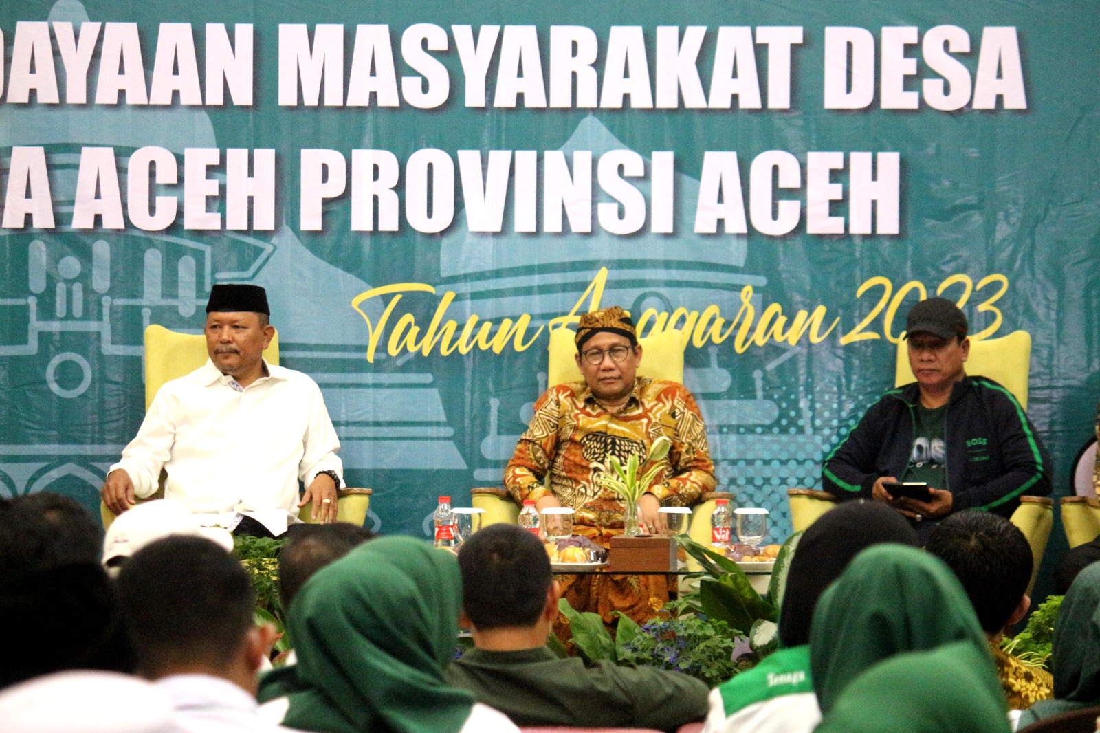 Menteri Desa dan PDTT Jelaskan Peruntukan Dana Desa - Nukilan