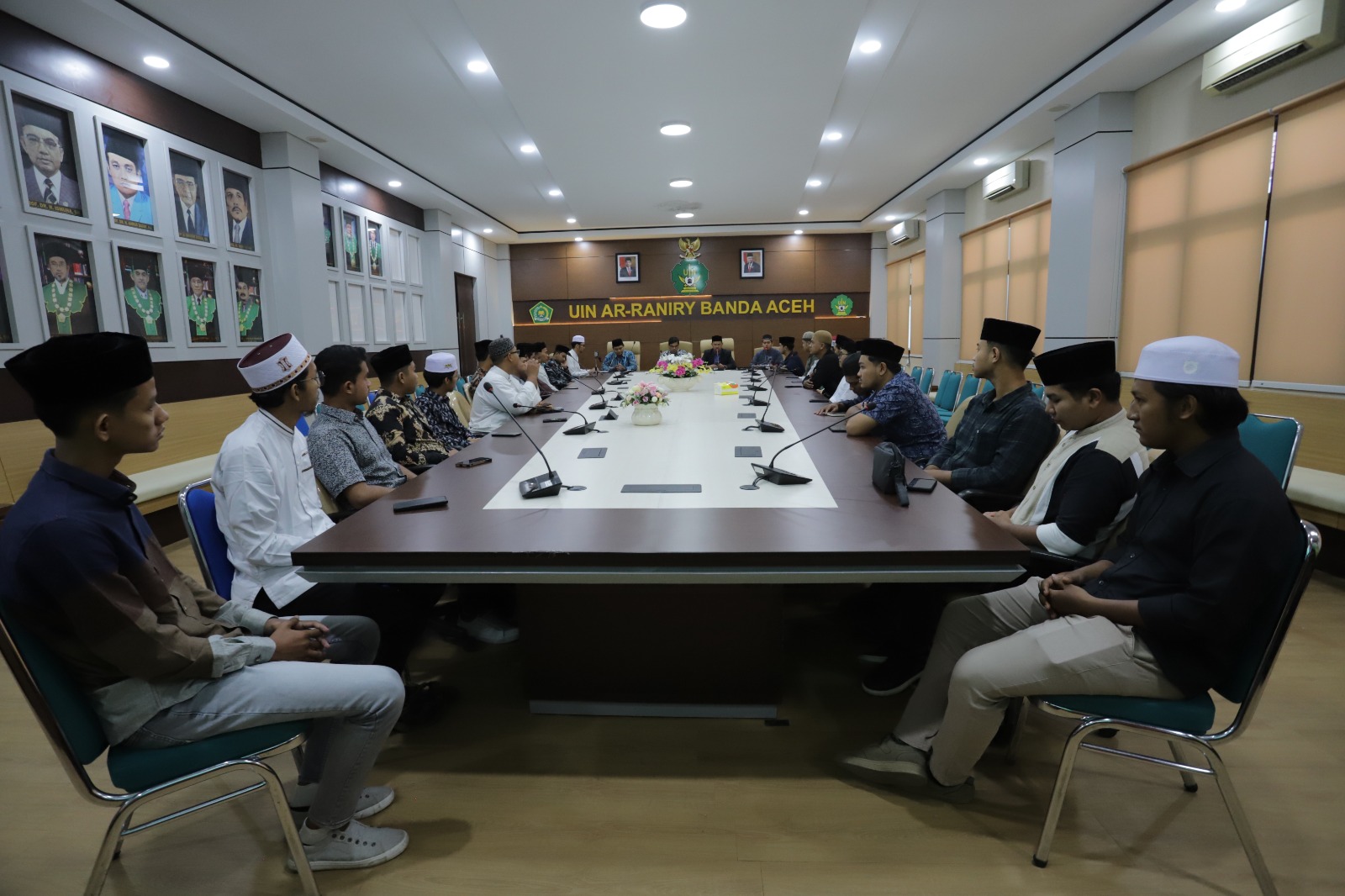 29 Imam Muda UIN Ar-Raniry Dikirim ke 25 Masjid dan Mushala di Aceh - Nukilan