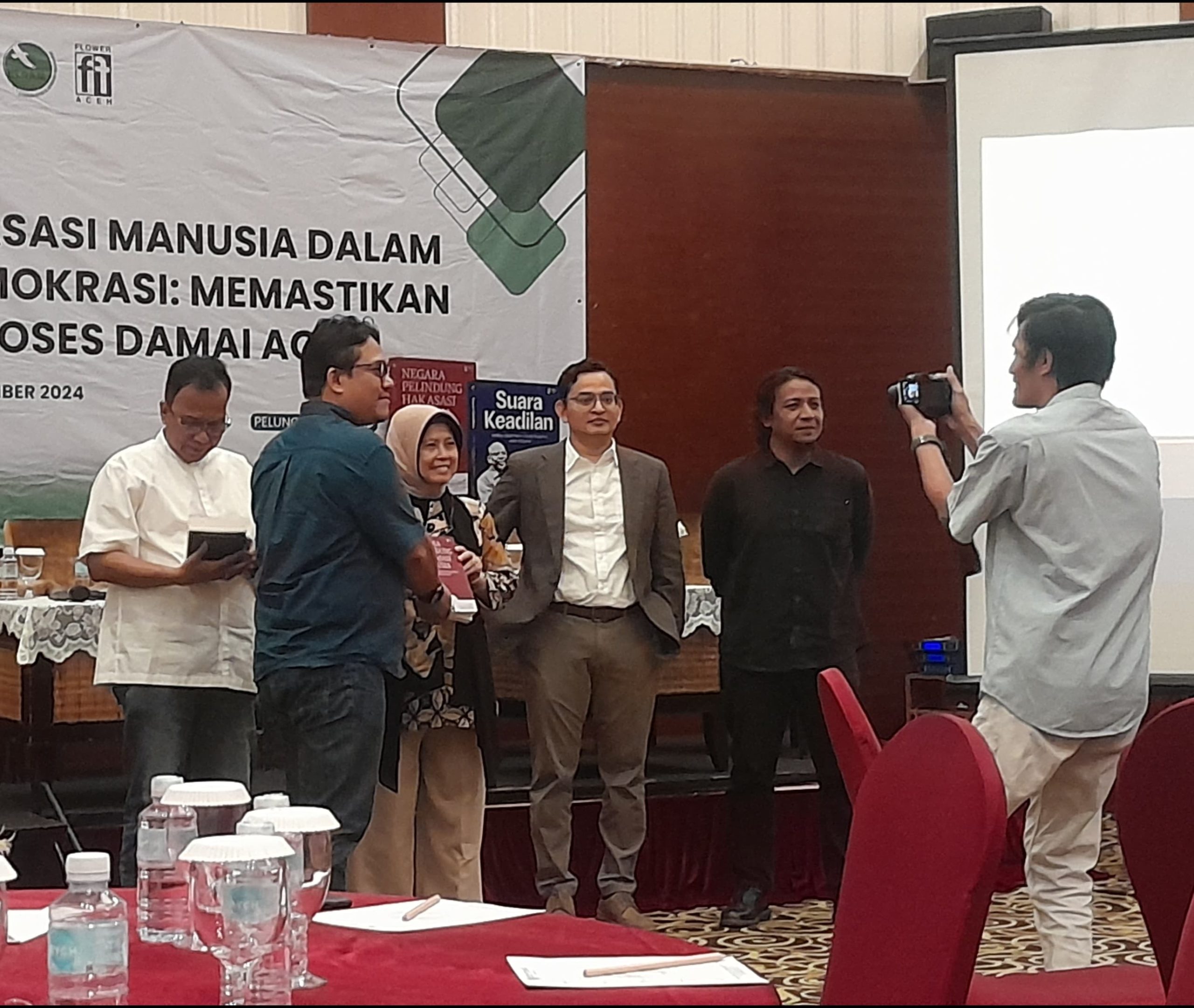 ELSAM Luncurkan Buku Refleksi HAM, Soroti Kelanjutan Perdamaian Aceh ...