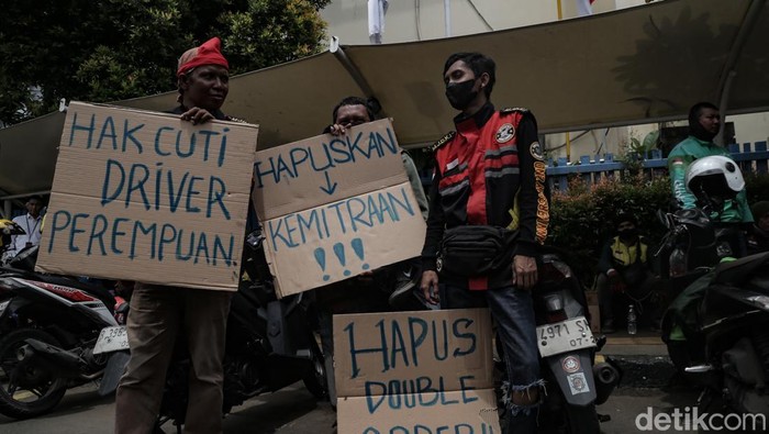 Driver Ojol Desak Pemerintah Wajibkan Aplikator Bayar THR - Nukilan