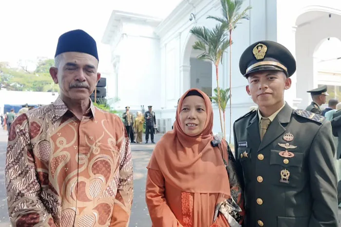 Anak Tukang Sayur Asal Aceh, Said Muhammad Zulfikar, Resmi Dilantik Jadi Perwira TNI AD - Nukilan
